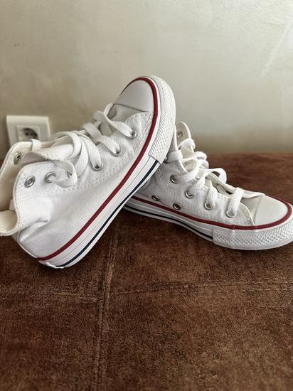 Converse decije br. 27