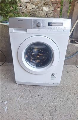 Prodajem veš mašinu AEG 8kg - 1400 obrtaja