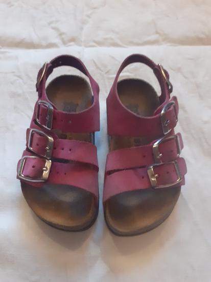 Grubin roze kozne sandale sa kaisicima, 26