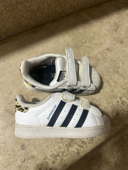 Adidas patike dečije