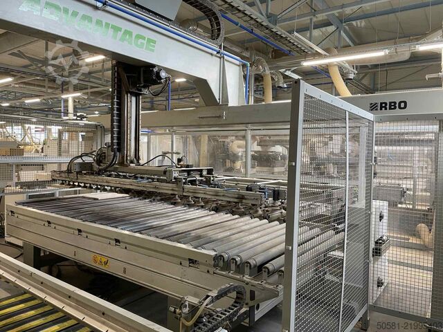 Centar za bušenje, glodanje i umetanje tiplova
BIESSE FTT800 (2)+FHT+ADVANTAGE (2)