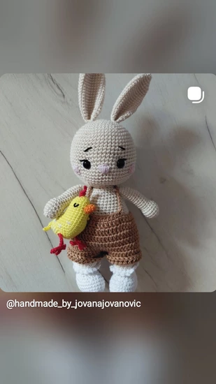 Heklana igračka zeka, amigurumi