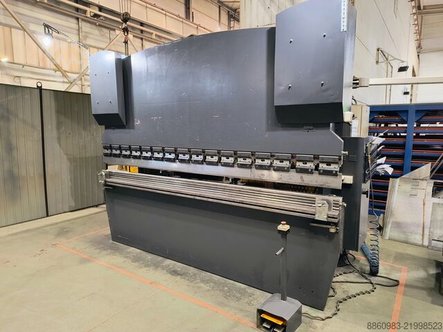 Prasa za savijanje ivica 160T/3M MTP Polska
Metal Technics 3200/160 E200