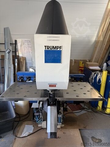 Mašina za bušenje rupa
TRUMPF MINIMATIC 100