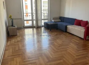 Izdavanje Stan - Beograd, Zvezdara: Vukov spomenik - Đeram