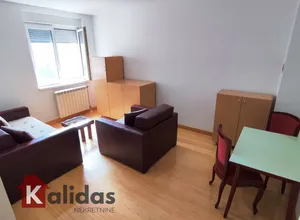 Izdavanje Stan - Novi Sad