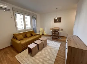 Izdavanje Garsonjera - Novi Sad, Detelinara: Avijatičarsko naselje