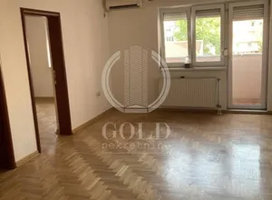 Izdavanje Stan - Novi Sad