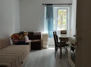 Izdavanje Stan - Beograd, Rakovica: Kanarevo brdo - Stari Košutnjak