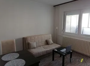 Izdavanje Stan - Novi Sad, Detelinara: Sajam - Sajmište