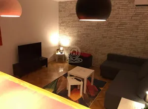 Izdavanje Stan - Beograd, Stari Grad: Centar - Skupština - Terazije