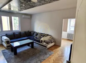 Prodaja Stan - Niš, Palilula: Staro groblje - Bulevar zona I - Kalač brdo