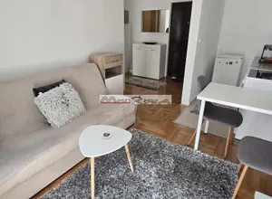 Izdavanje Stan - Beograd, Zvezdara: Vukov spomenik - Đeram