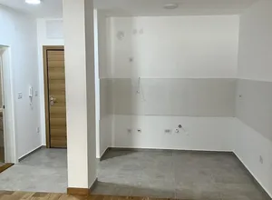 Izdavanje Stan - Novi Sad, Stari Telep