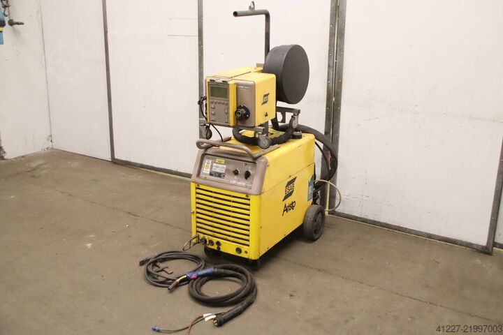 Aparat za zavarivanje zaštitnim gasom 320 A Puls
Esab LUD 320 W