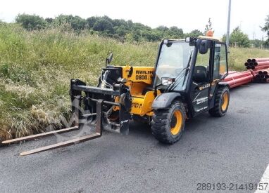 Teleskopski utovarivač
JCB 525-60 HI VIZ