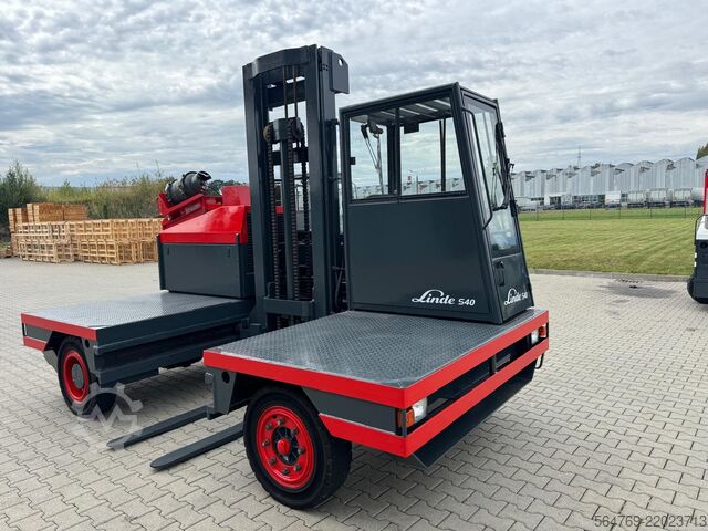 Bočni viljuškar
Linde S40 // LPG // Only 1550 hours