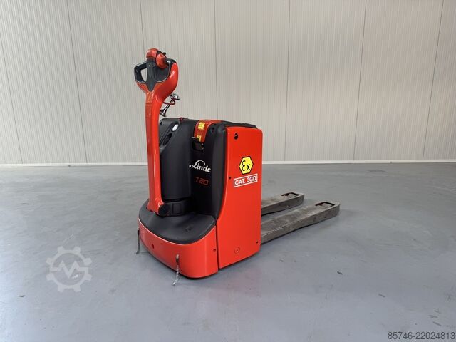 T 20 * DEMO * Atex EX * Proplan 3GD / Zona 2 & 22 !! Klackaste viljuške !! NOVA baterija !!
LINDE T 20 * DEMO * Atex EX * Proplan 3GD / Zone 2 & 22 !! Tilting Forks !! NEW battery !!