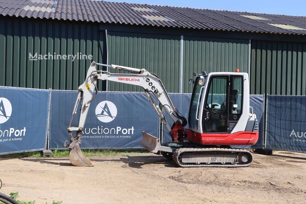 Prodaje se Takeuchi TB235 bager guseničar na aukciji