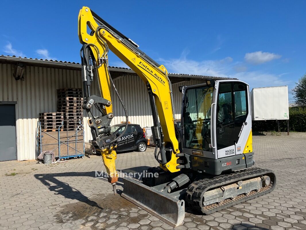 Neuson EZ50 mini bager