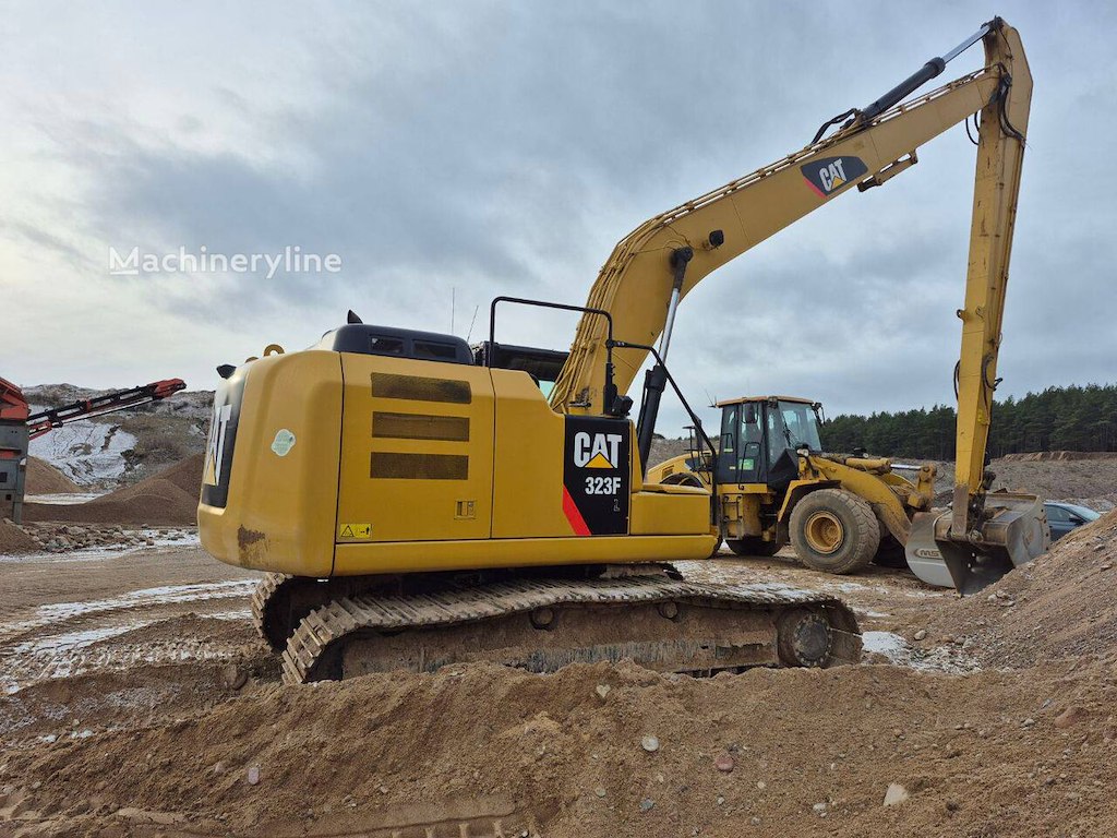 Caterpillar 323FL bager guseničar