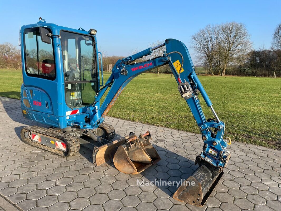 Takeuchi TB216AV4 mini bager