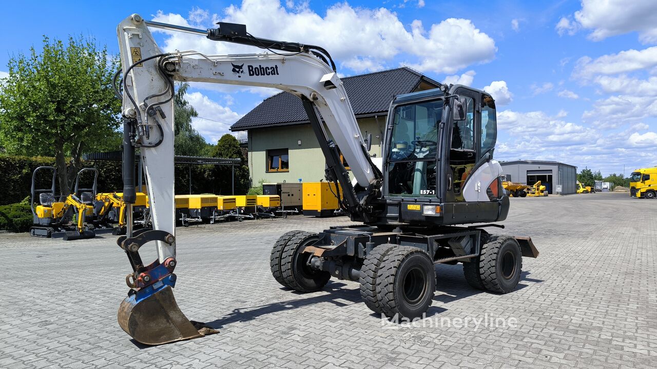 Bobcat E57 W bager točkaš