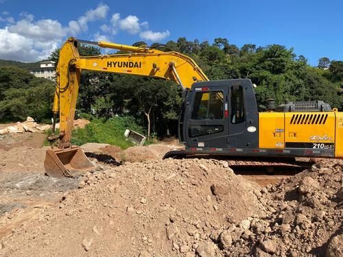 Novi Hyundai R210LC-7 bager guseničar