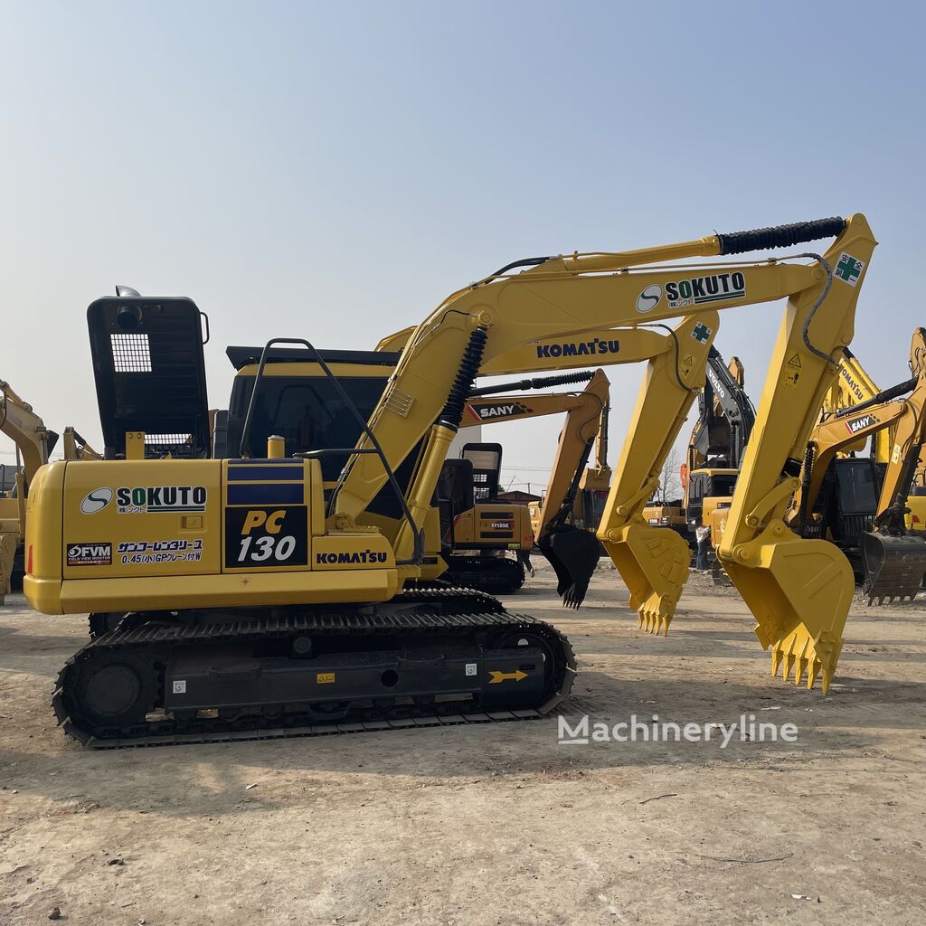Komatsu PC130 bager guseničar
