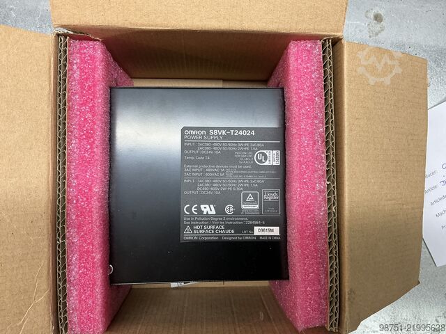 Industrijski robot
OMRON S8VK-T24024