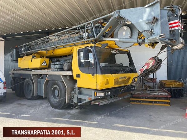 Grove GMK 3055 autodizalica