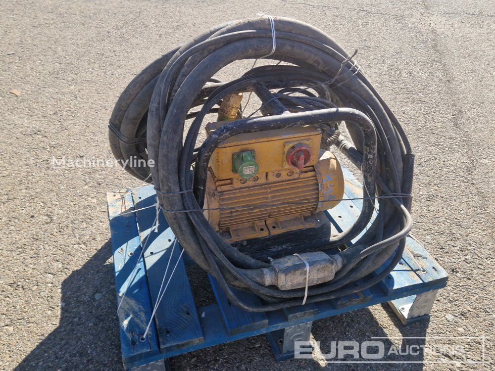Prodaje se vibrator za beton na aukciji