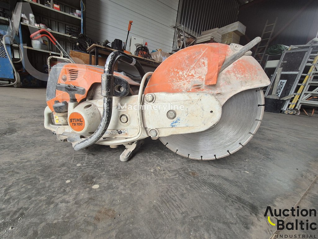 Prodaje se Stihl TS 700 rezač betona na aukciji