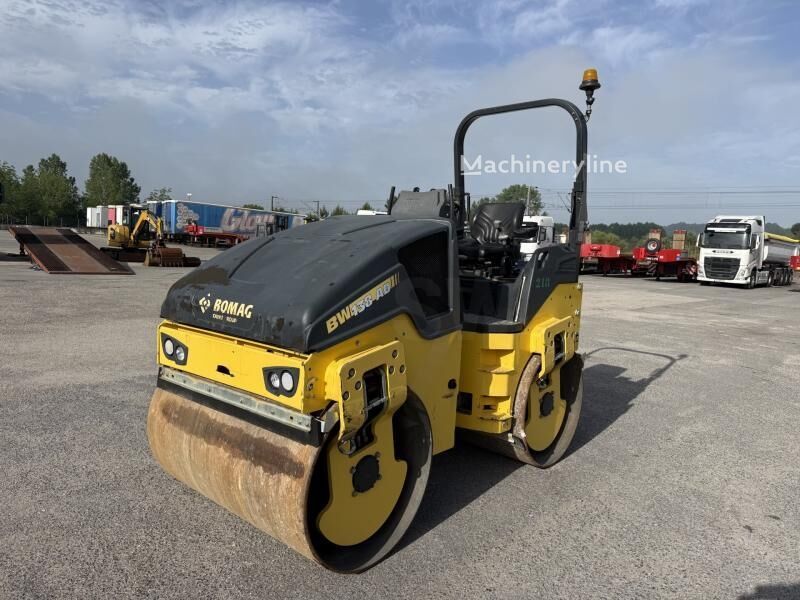 BOMAG BW138 AD-5 mali valjak
