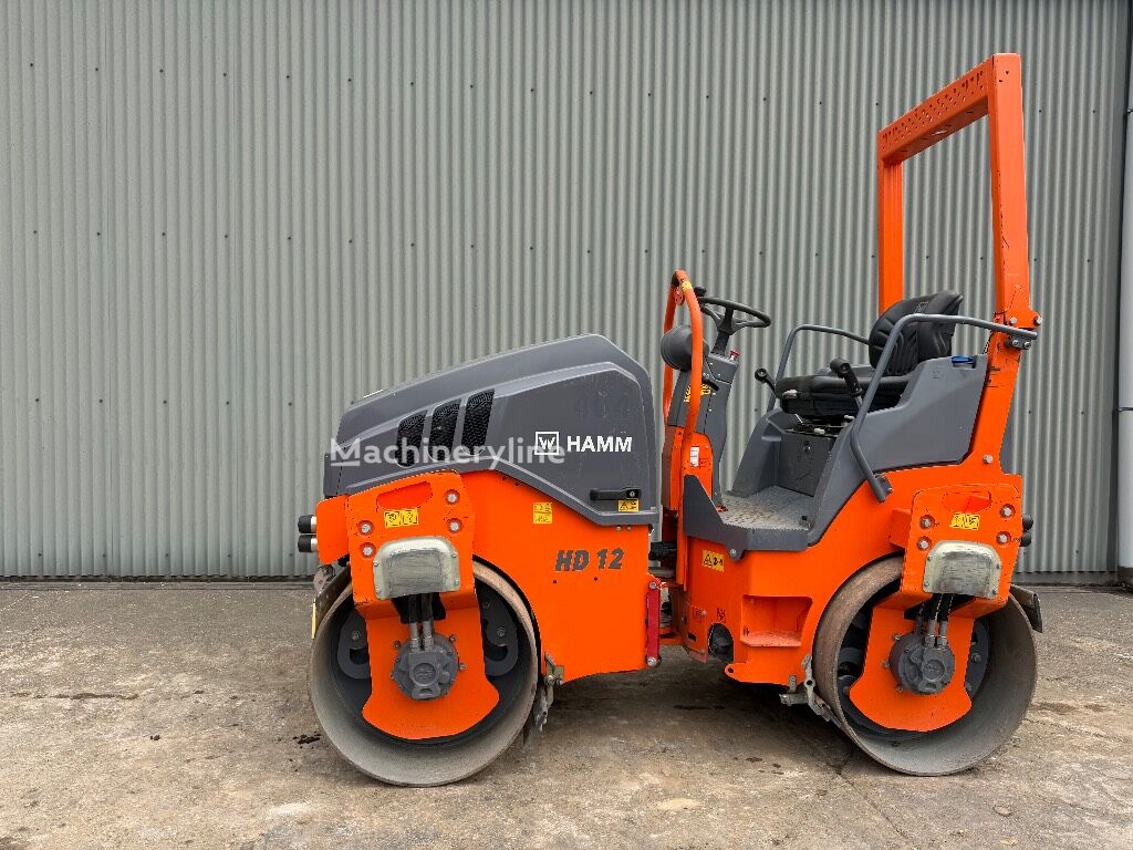 Hamm HD 12 VV mali valjak
