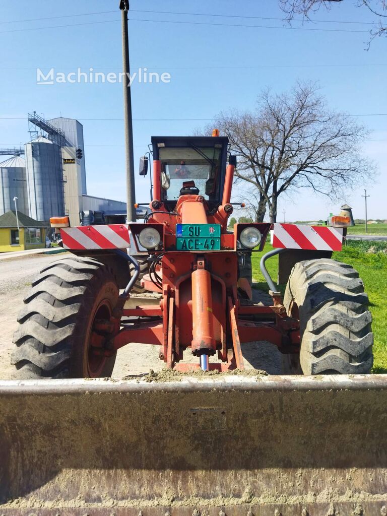 O&K F 206 grejder