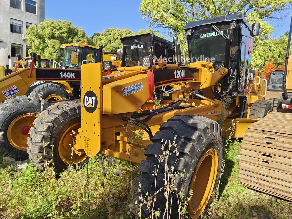 Caterpillar 120H grejder