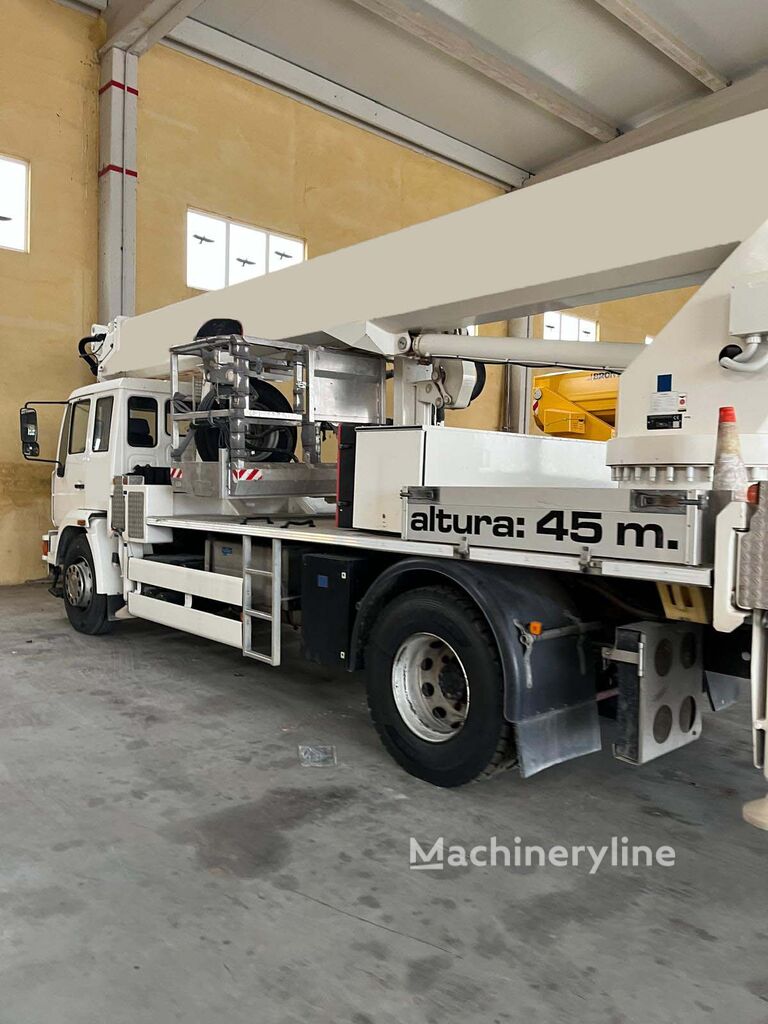 MAN LE 18.280 auto dizalica s korpom