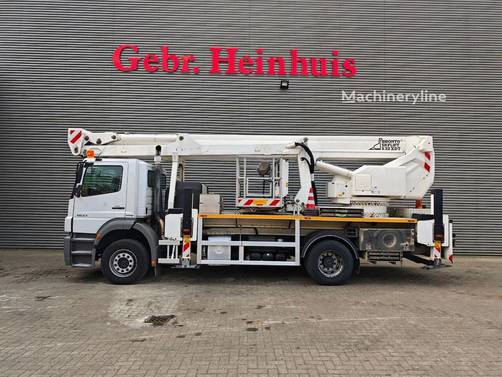 Mercedes-Benz Axor 1833 4x2 Bronto Skylift S32XDT auto dizalica s korpom