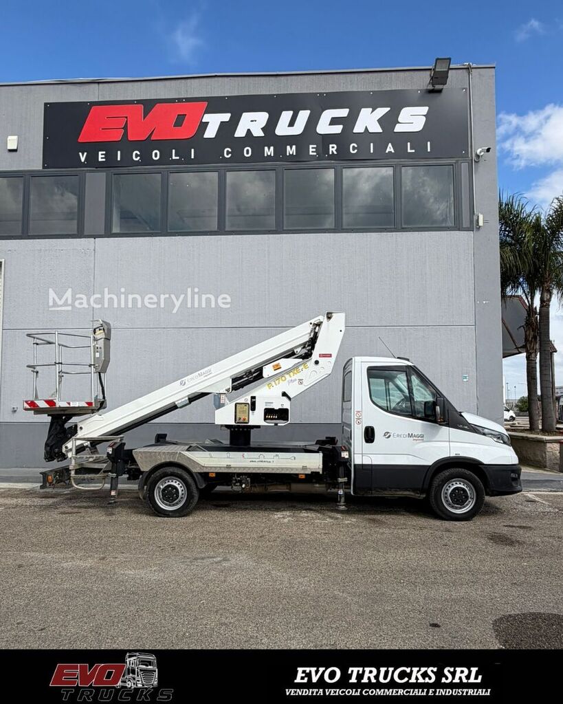 IVECO DAILY 35 C 14 CESTELLO 17 METRI PALFINGER auto dizalica s korpom