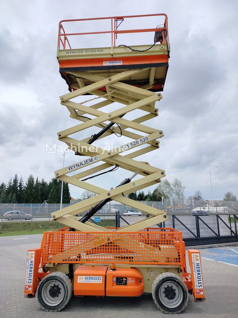 JLG 4069 | 2007 model 2008r. | Używany | 213 makazasta platforma