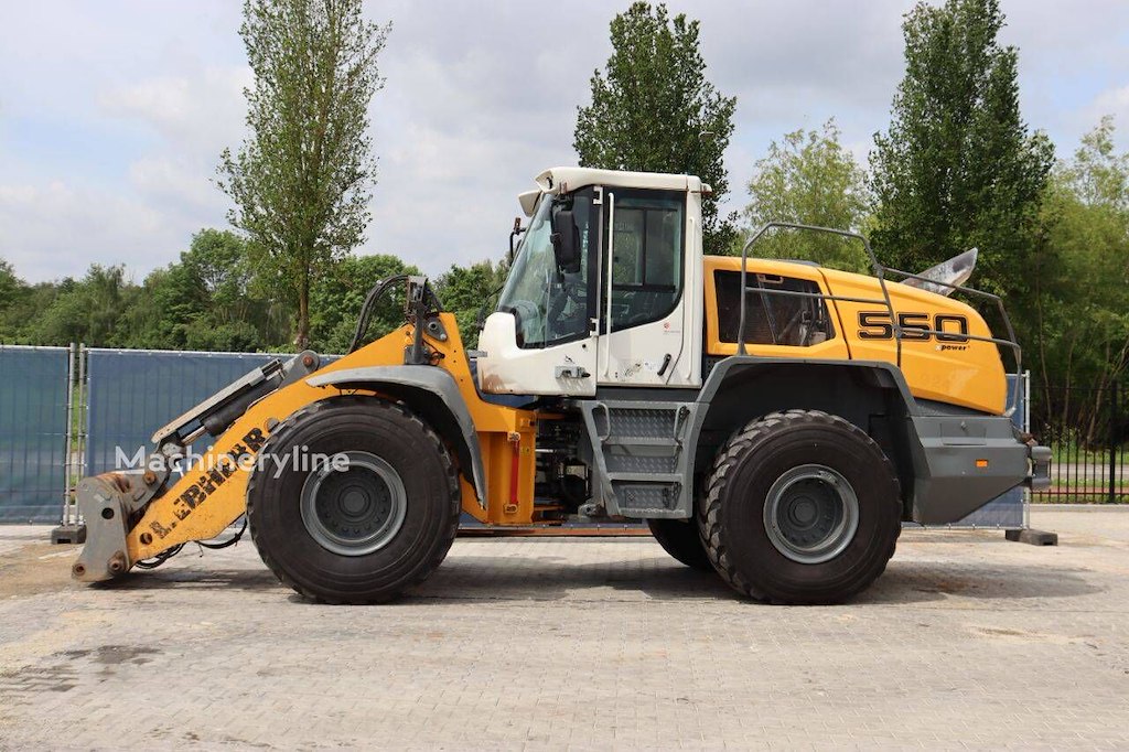 Prodaje se Liebherr L550 prednji utovarivač na aukciji