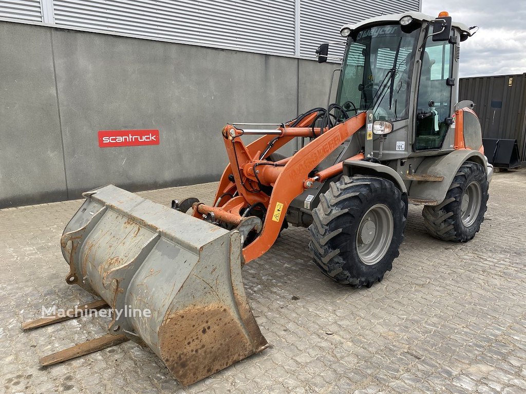 Weycor AR420 HS prednji utovarivač