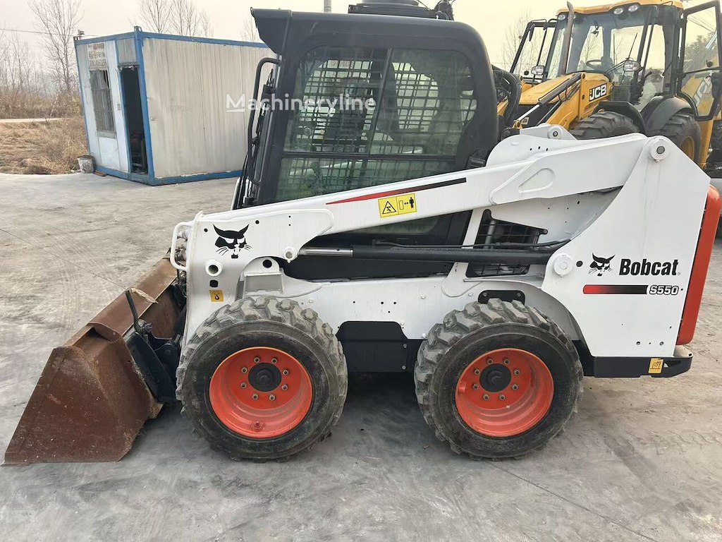 Bobcat S550 mini utovarivač