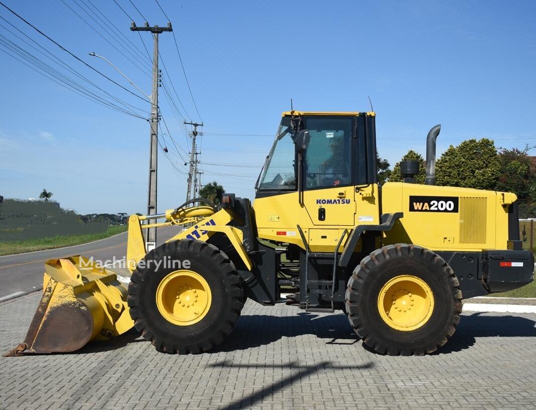 Novi Komatsu WA200 prednji utovarivač