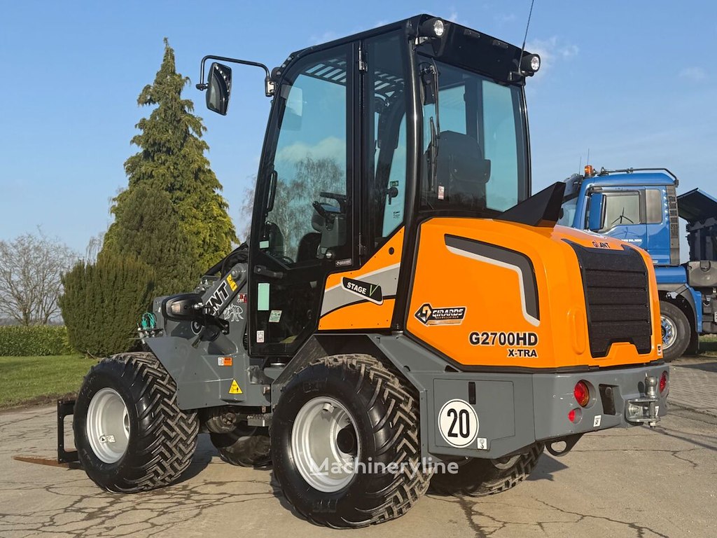 Giant G2700 X-tra HD prednji utovarivač