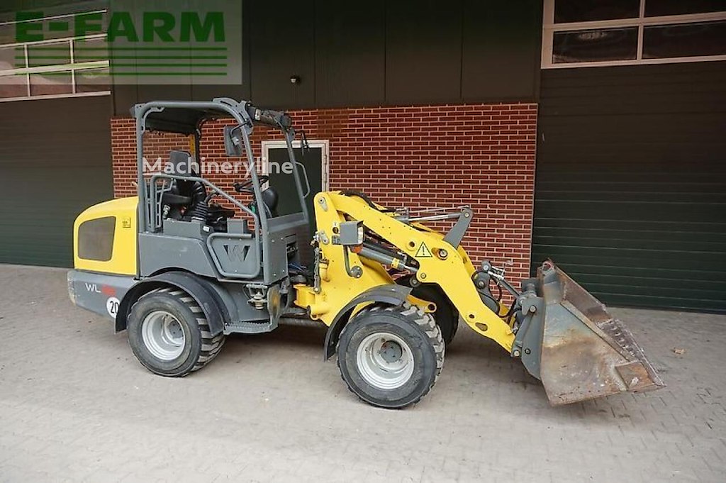 Weidemann wacker wl32 multifunkcionalni utovarivač