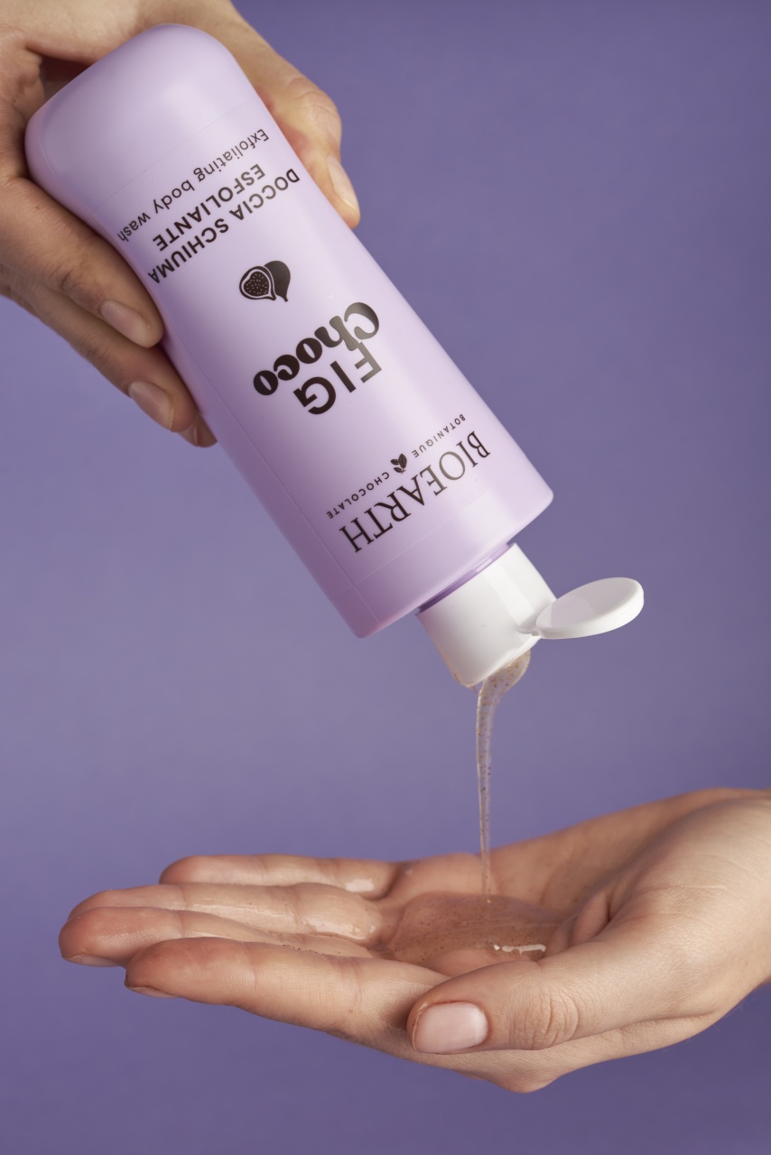 BIOEARTH Gel za tušitanje sa prirodnim skrabom - Smokva/Čoko 250ml