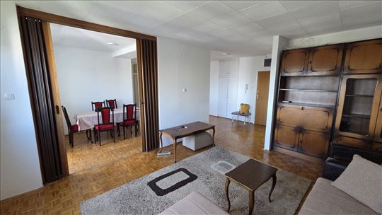 Blok 63,Nehruova,4.0,106m2+lođe+terasa,useljiv
