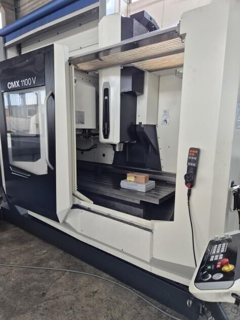 DMG No.: CMX1100V obradni centar